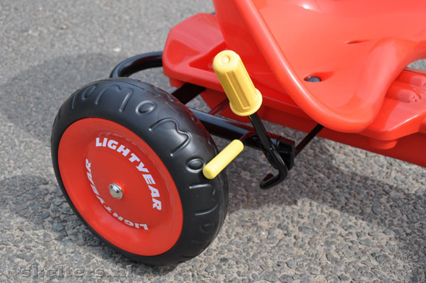 Smoby Cars 2011 | Skelters.nl